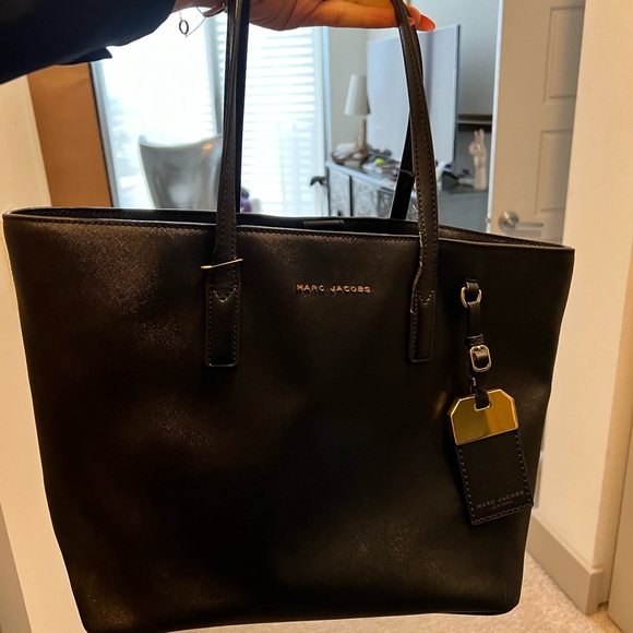 Marc Jacobs | Bags | Marc Jacobs Tote Bag Letter M In Mark Is Missing ...